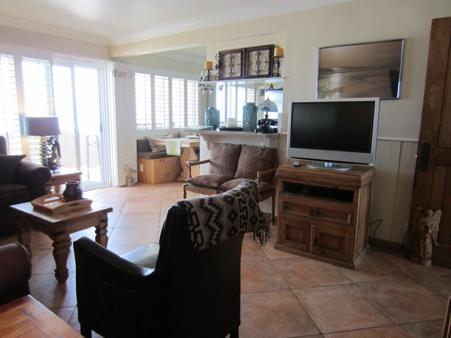 Beachfront Condo Rentals Santa Barbara Condo 208 - Carpinteria Shores ...