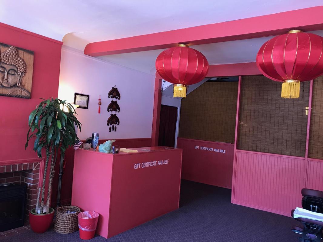 Solvang Best Foot & Body Massage - Little Rainbow Foot Spas