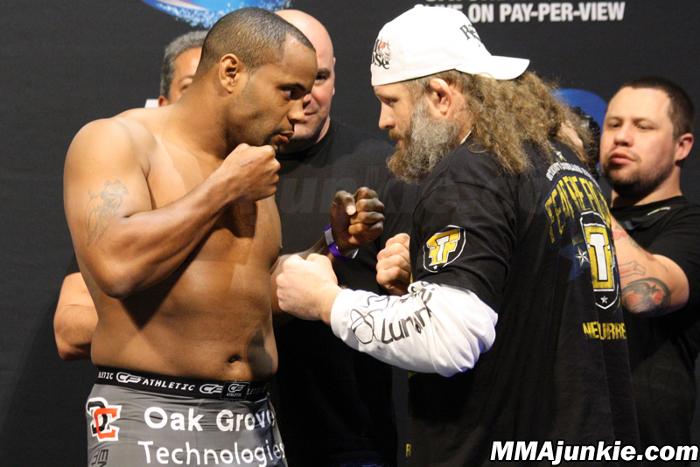 NFT: UFC 166: Velasquez vs. dos Santos III | Big Blue Interactive