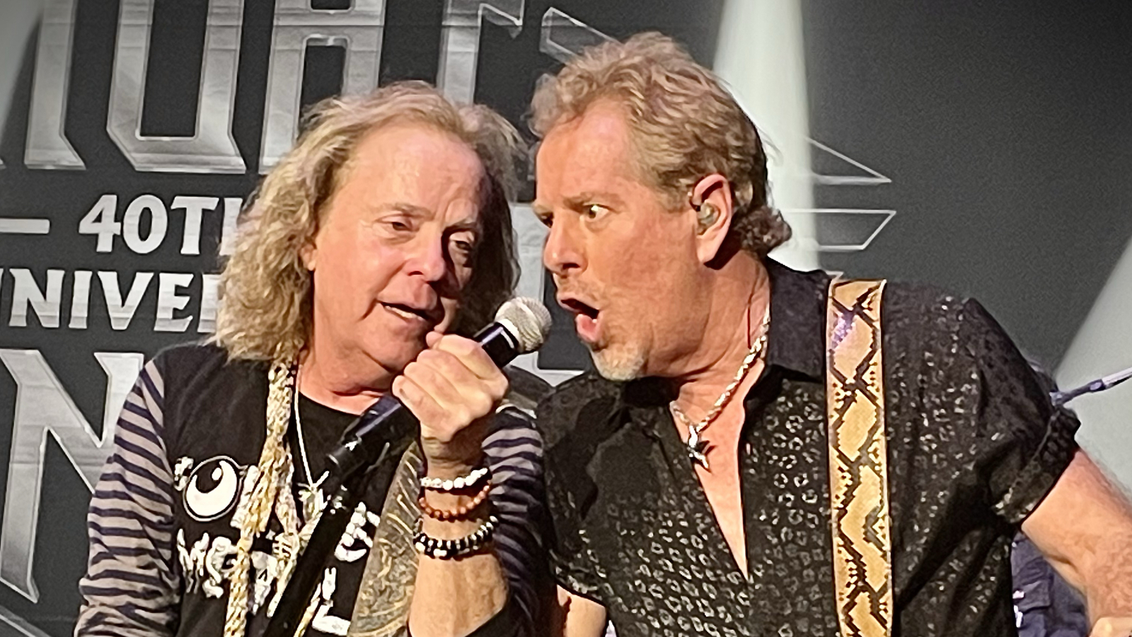 Dec 08, 2022: Night Ranger / Stranger at Hobart Arena Troy, Ohio ...