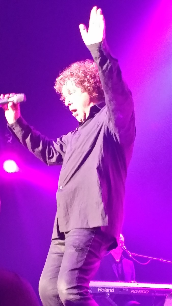 Leo Sayer Concert & Tour History | Concert Archives