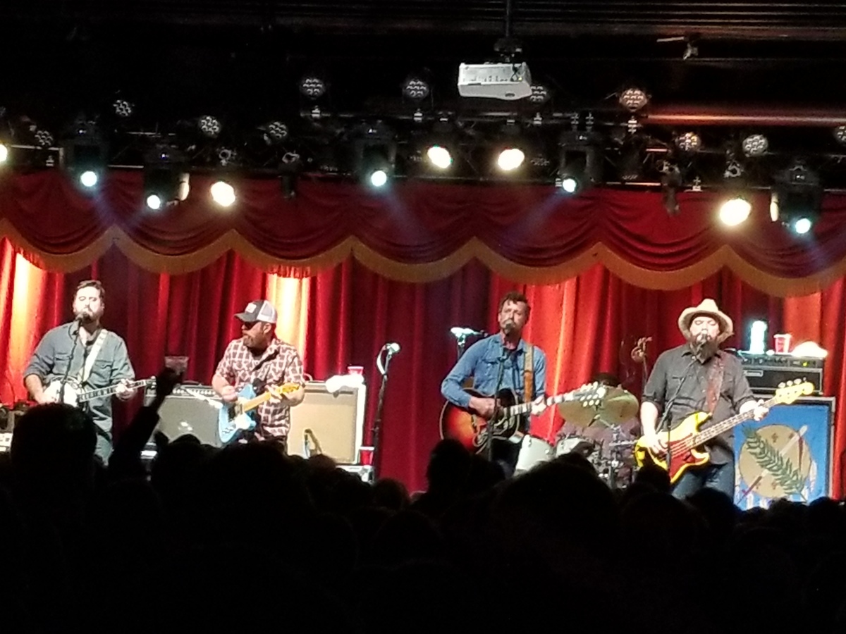 Turnpike Troubadours Concert & Tour History (Updated for 2022 ...