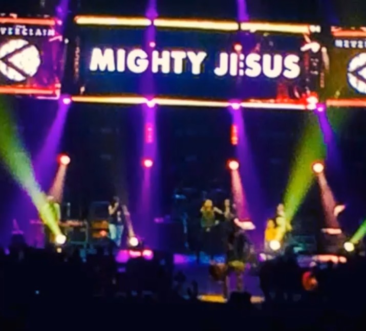 Concert History of The Maverik Center West Valley | Concert Archives