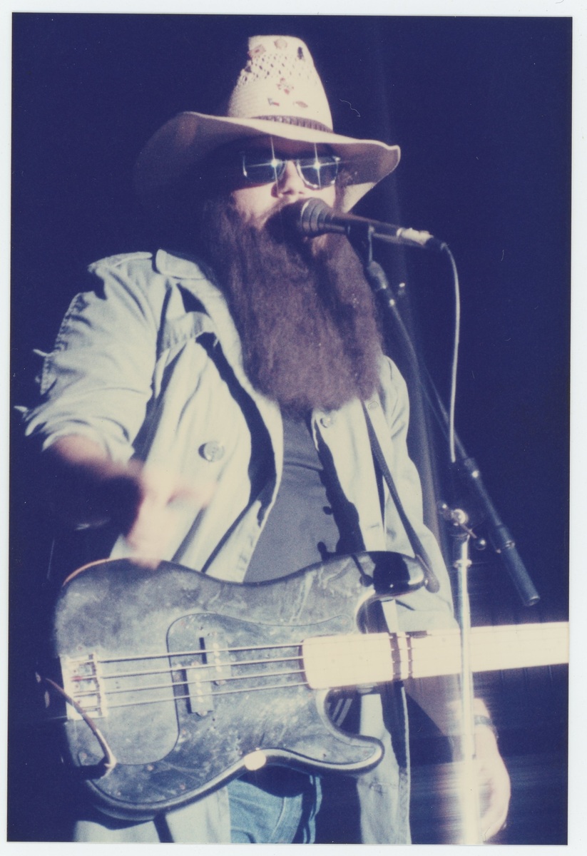 Jimmy & The Bull Concert & Tour History | Concert Archives