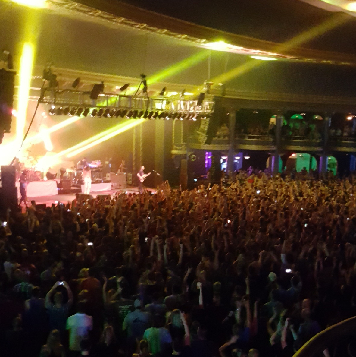 Concert History of The Rave/Eagles Club Milwaukee, Wisconsin, United ...