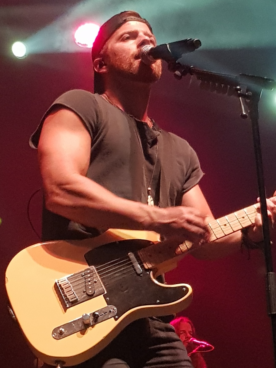 Kip Moore's Concert & Tour History | Concert Archives
