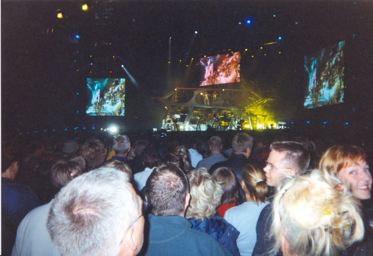 Tina Turner's Concert & Tour History | Concert Archives