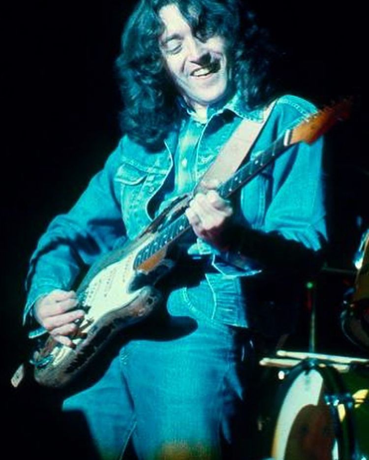 Rory Gallagher's Concert & Tour History | Concert Archives