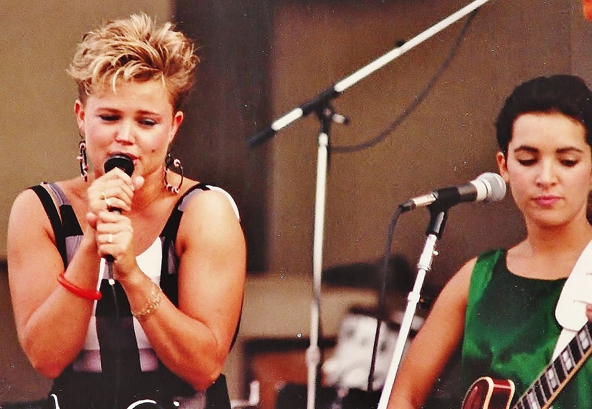 The Go-Go's Concert & Tour History (Updated for 2022) | Concert Archives