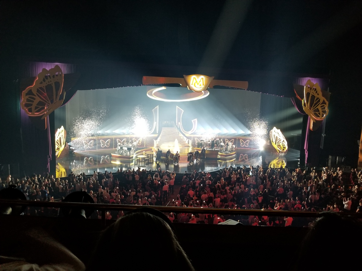 Mariah Carey's Concert & Tour History | Concert Archives