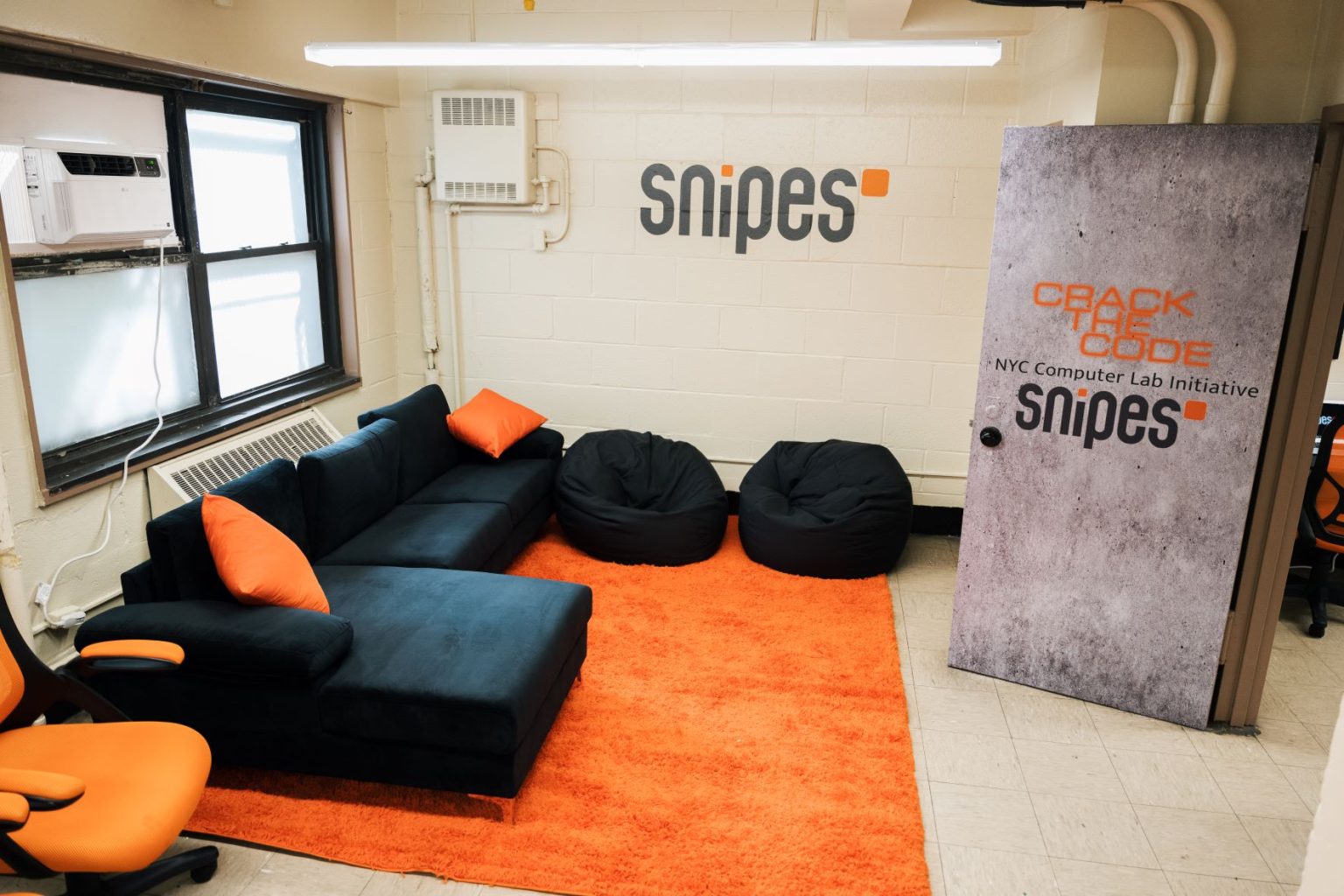 SNIPES SERVES – ANTI-GUN VIOLENCE EVENT IN WYCKOFF GARDENS | SNIPES USA