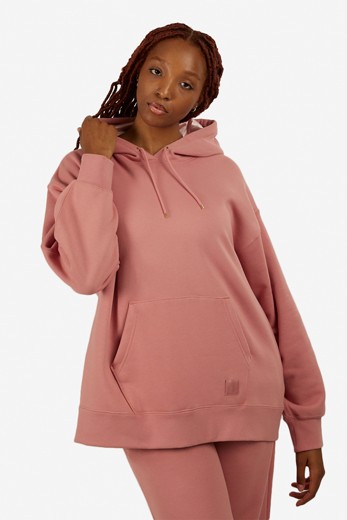 NIKE’S STARDUST COLORWAY: A COSMIC SNEAKER EXPERIENCE | SNIPES USA