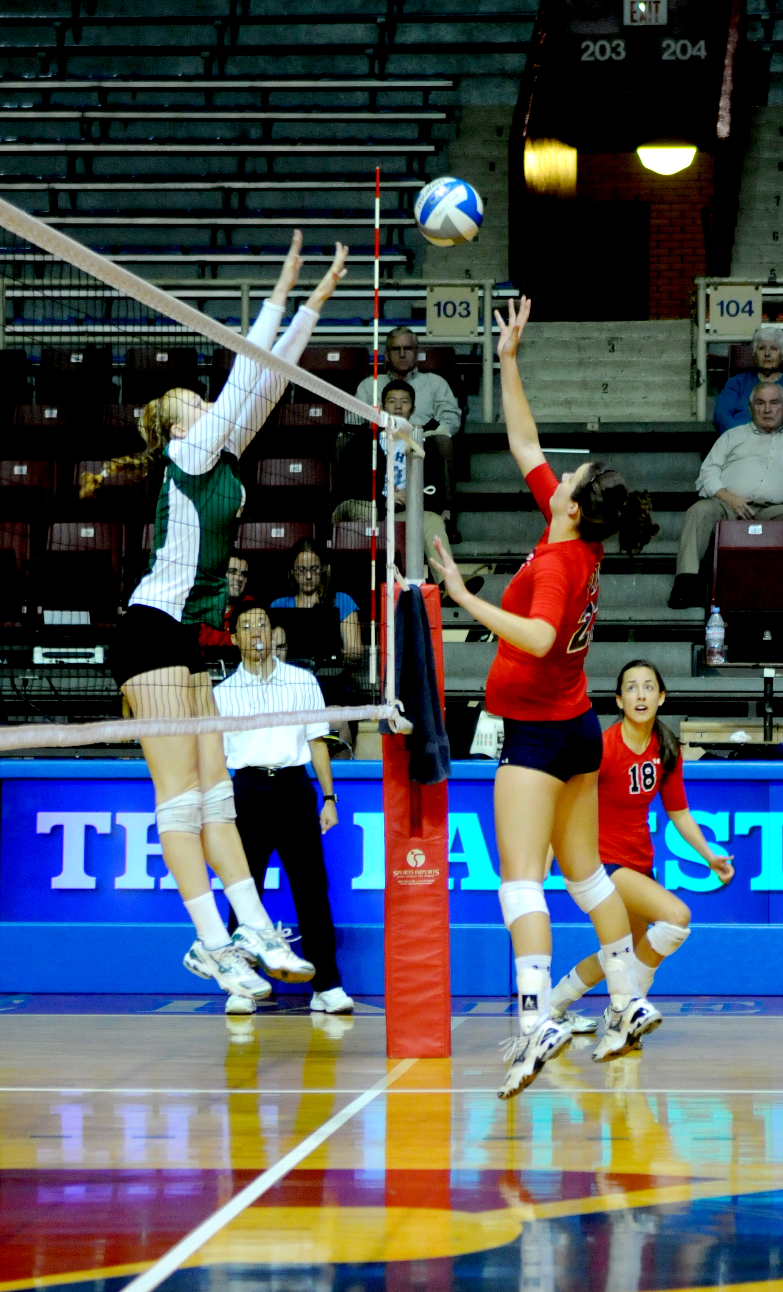 Top 3 Moments - Volleyball | The Daily Pennsylvanian