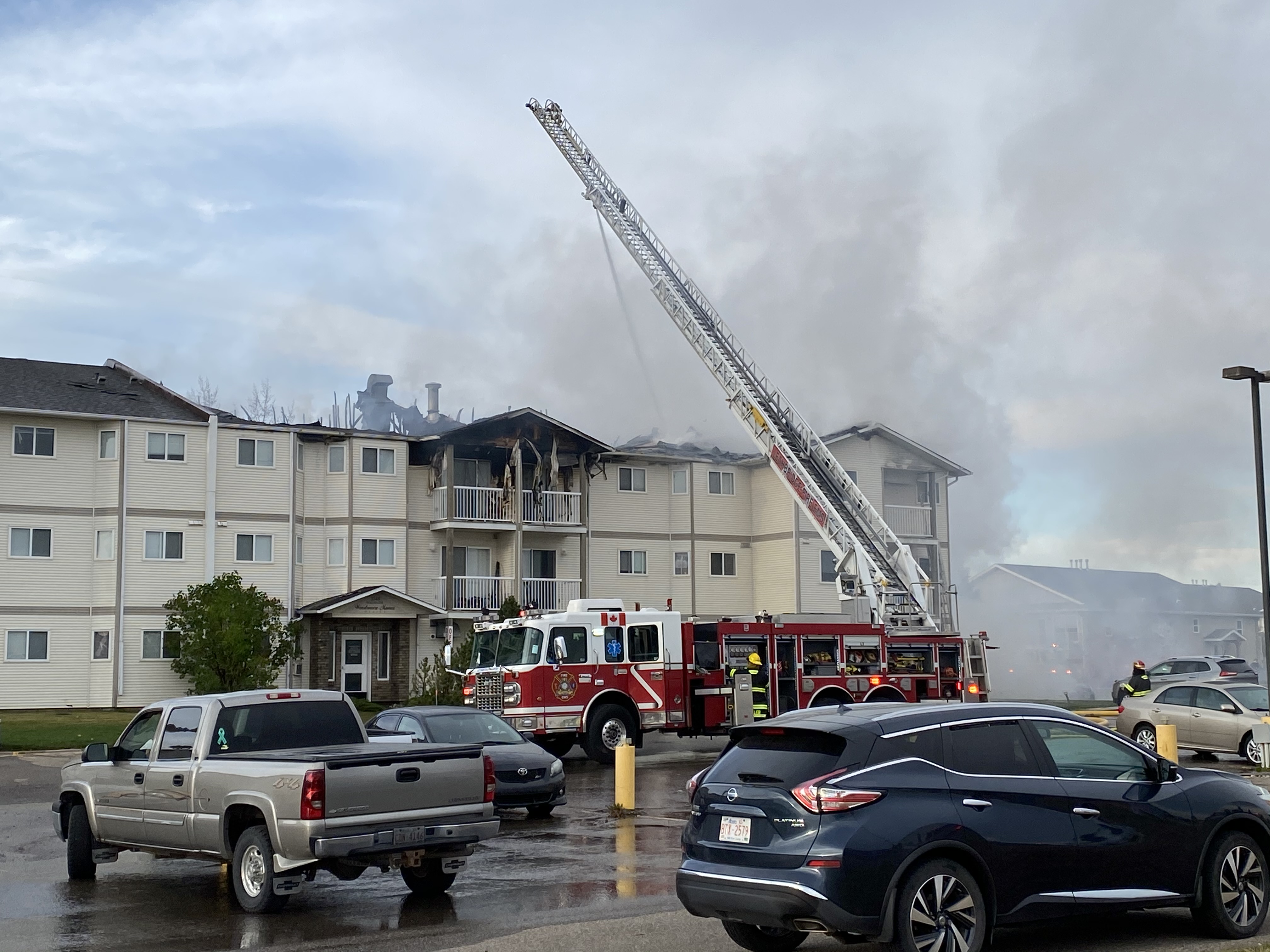 Crews respond to large apartment fire in west Lethbridge | Lethbridge ...
