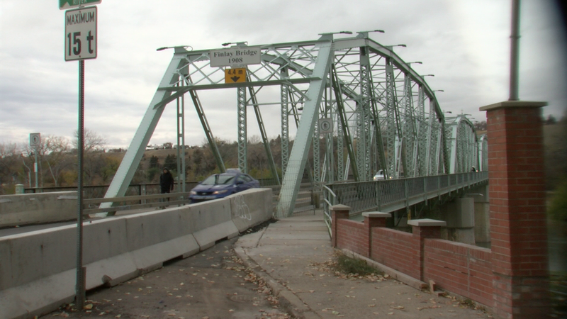 Finlay Bridge open, work on Kipling & Spencer Street SE continues ...