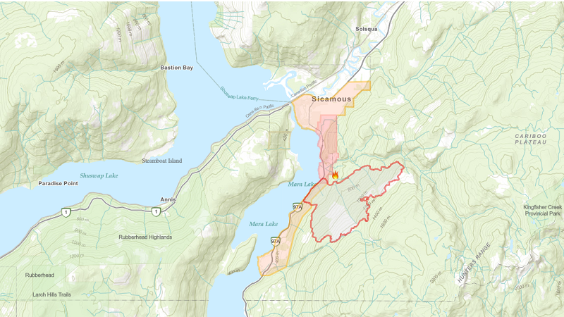 Fire near Sicamous over 1,000 hectares, Highway 97A remains closed | B100