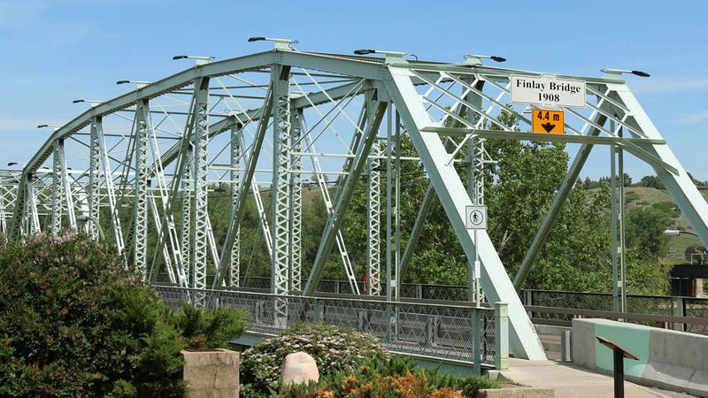 Finlay Bridge expected to reopen Friday | CHAT News Today