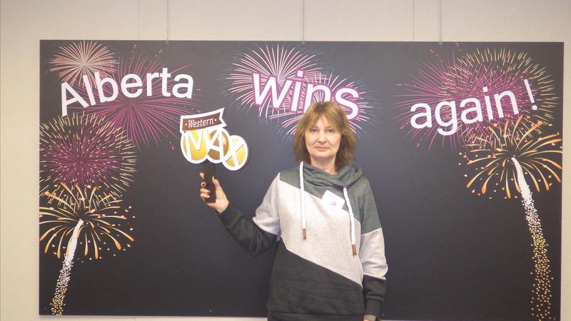 Grimshaw woman wins $100,000 in Western Max lottery | EverythingGP
