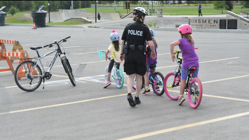 SGI, Parkland Ambulance, urge caution from drivers, cyclists alike | paNOW