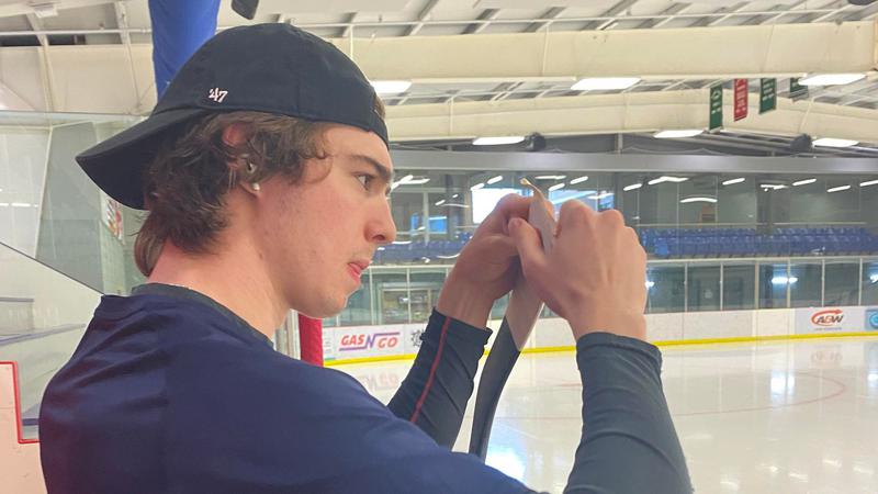 ‘Tried hockey for a week and ended up falling in love:’ Aussie-born ...