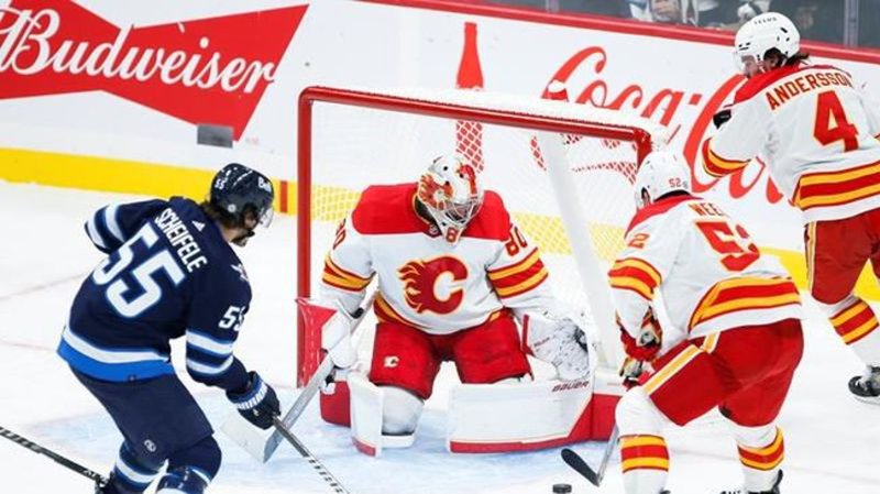 Calgary Flames sign defenceman MacKenzie Weegar to eight-year, $50 ...