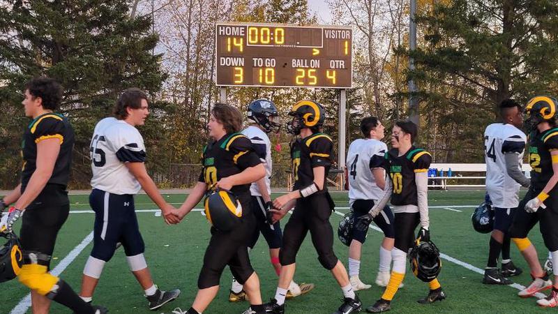 Cougars knock off Rams for high school football playoff berth ...