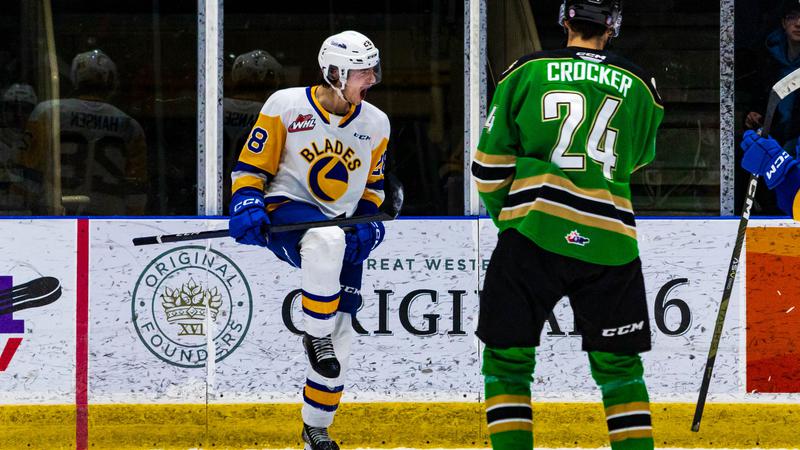 Blades steamroll Raiders 9-0 | paNOW