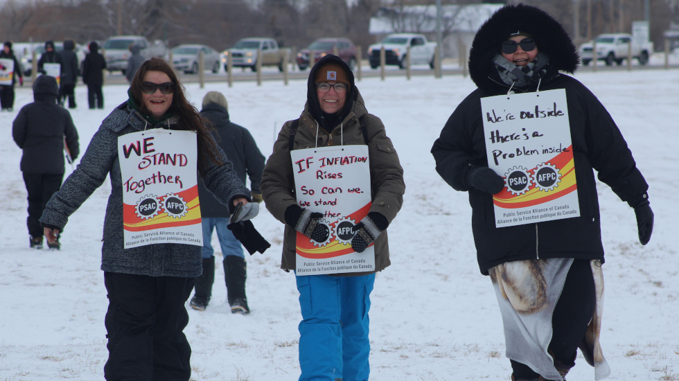 Correctional Service Canada warns of possible disruptions at Sask Pen. due to strike | paNOW