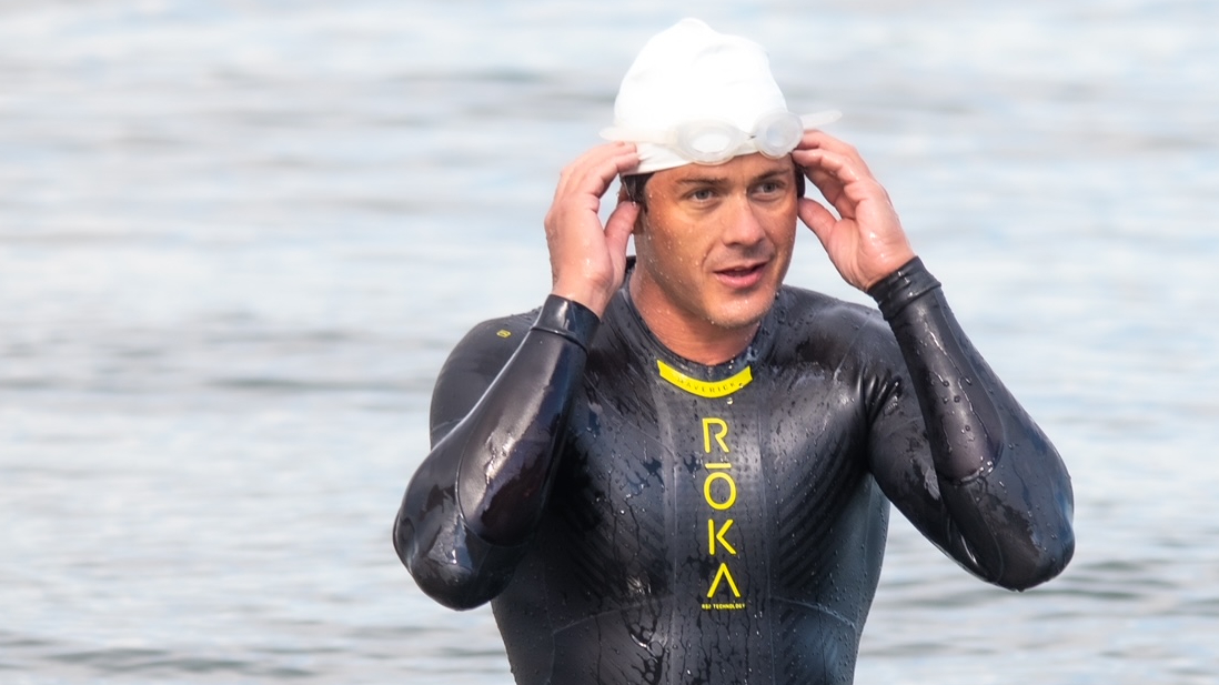 ‘I didn’t leave anything in the tank:’ blind swimmer completes 30km ...