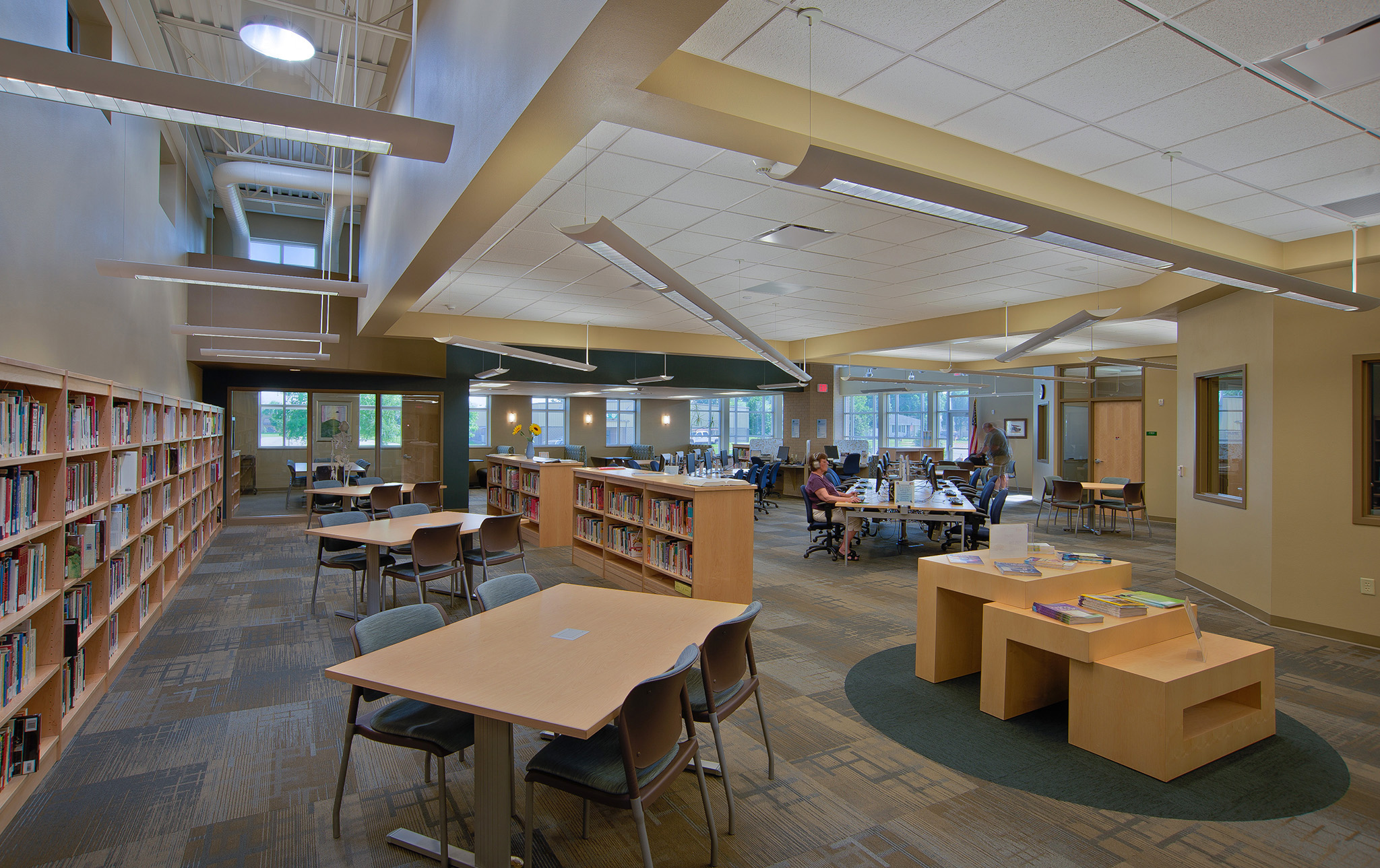 MPTC Student Life and Library - Somerville