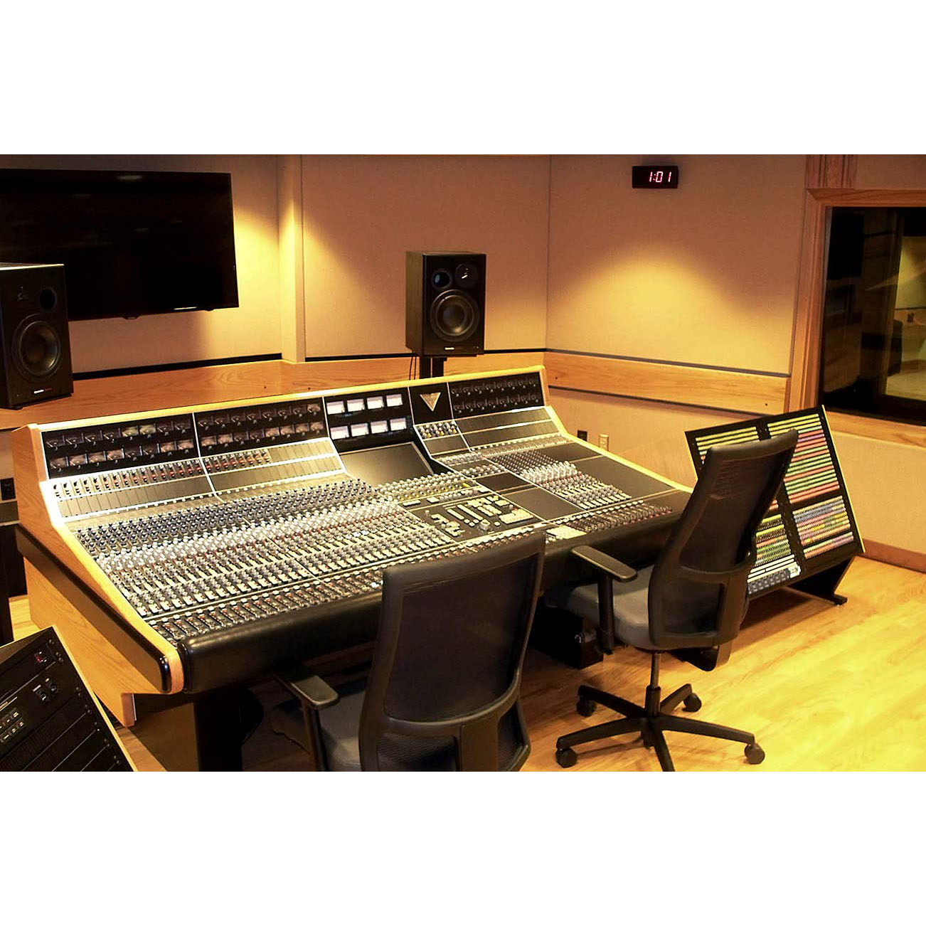 API Audio Vision All Discrete Surround Mixing and Recording Console ...