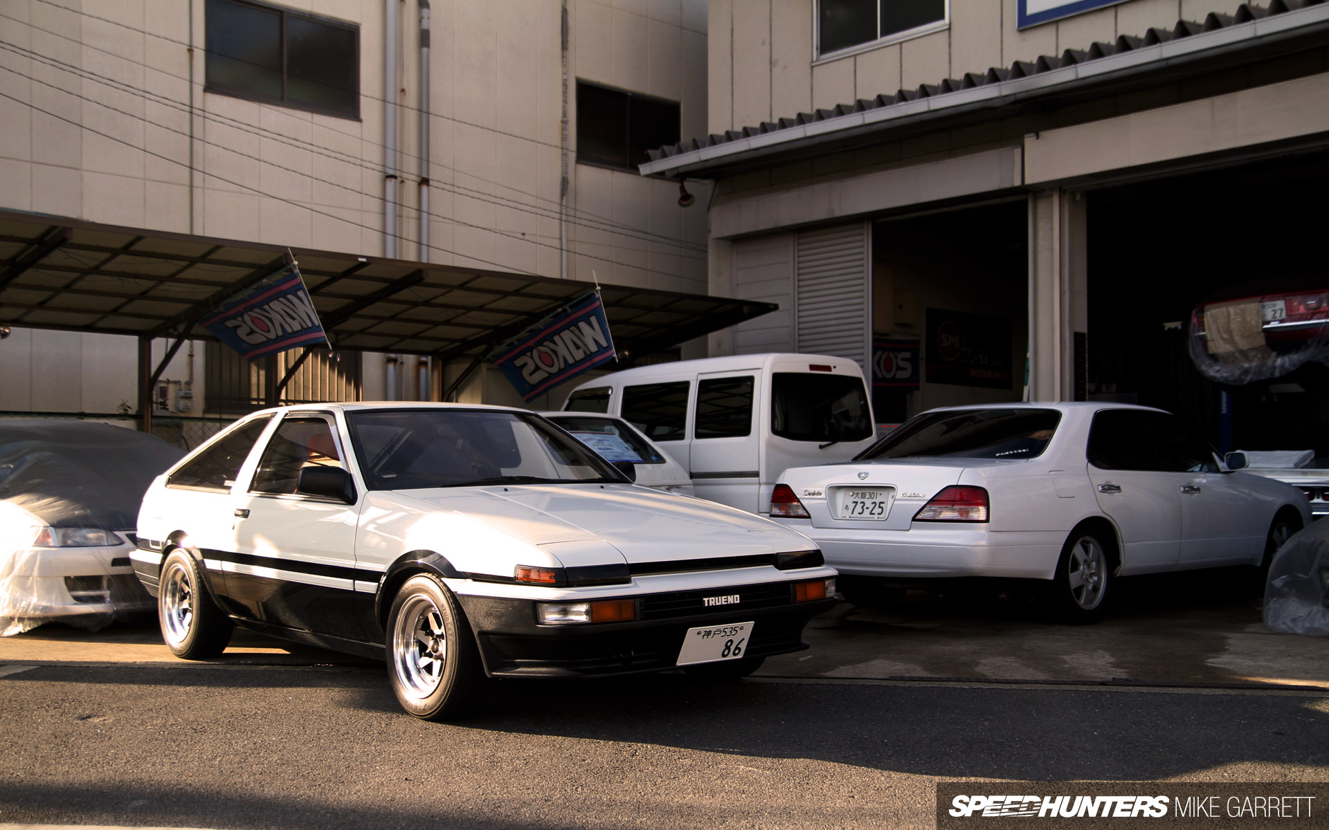Only in Japan: A Carspotting Story - Speedhunters