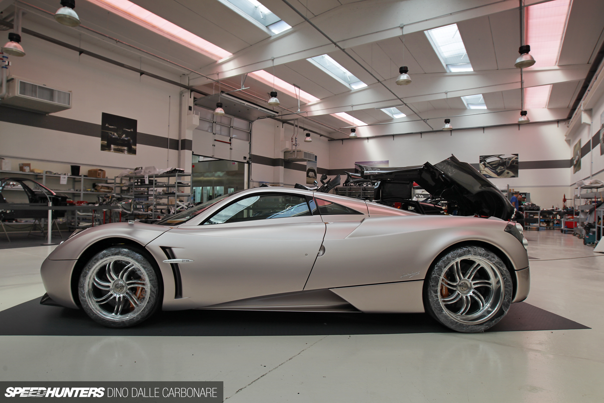 Pagani-New-Factory-Tour-72 - Speedhunters