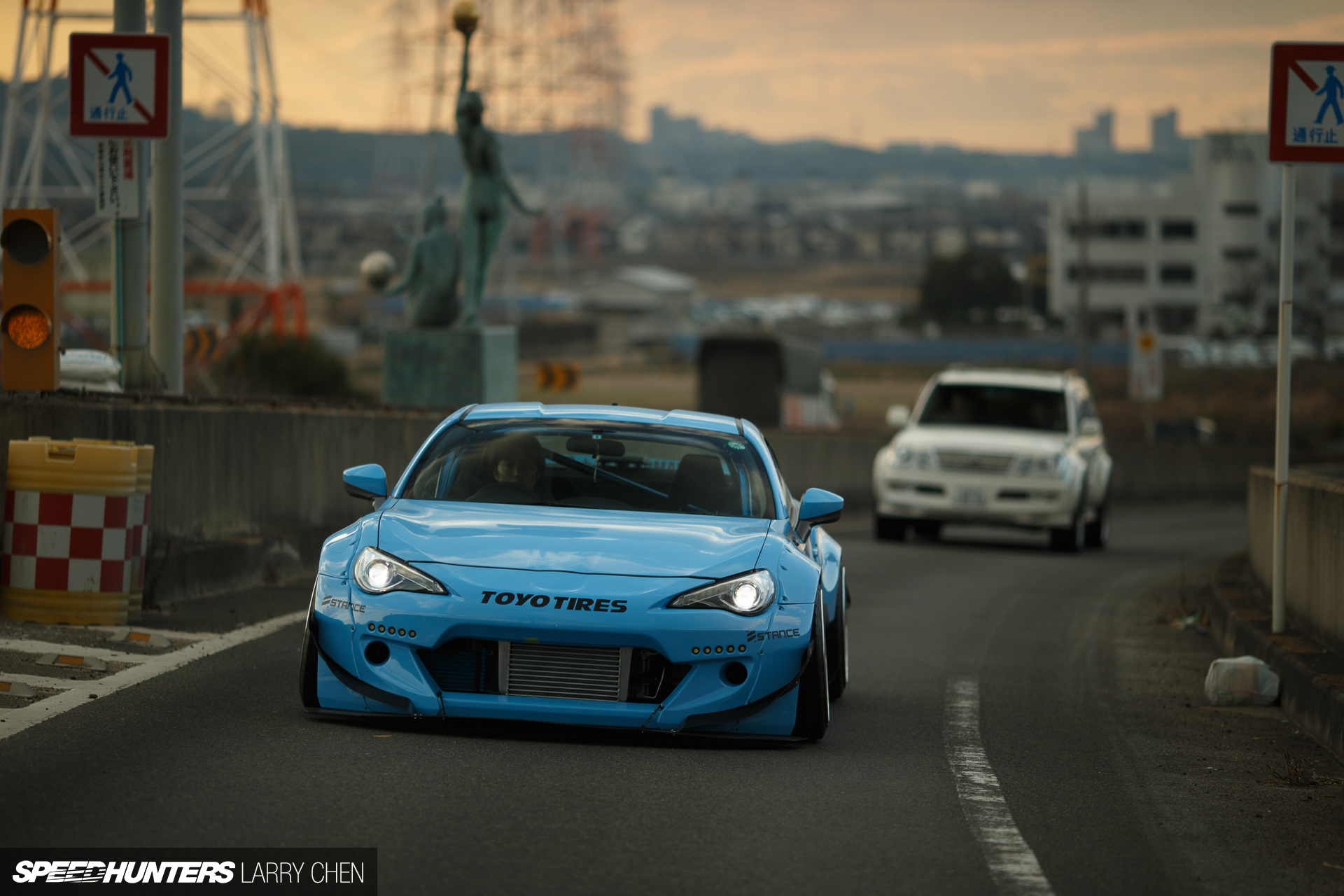 How To Shoot Cars: Run & Gun Style Feature Photography - Speedhunters