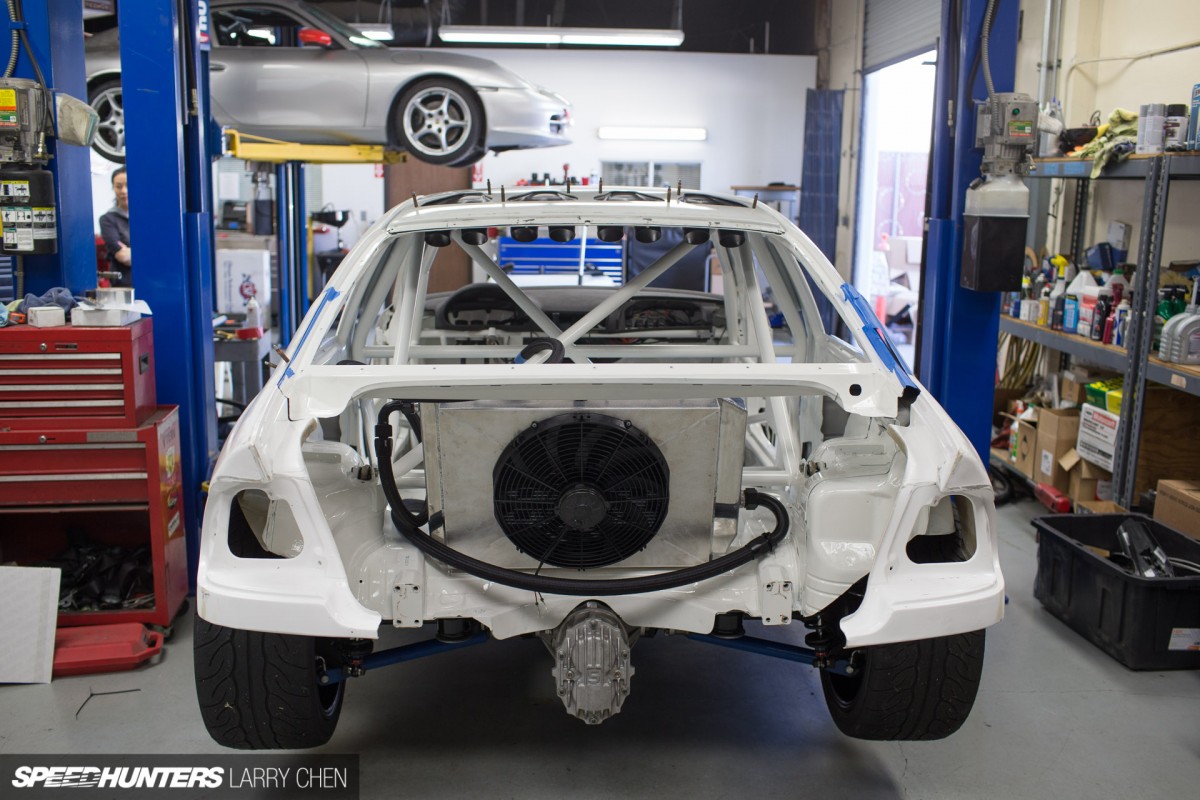 Larry_Chen_Speedhunters_Essa_build-44 - Speedhunters