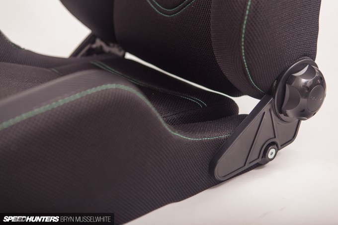 Takata Seats harnesses how to-31 - Speedhunters