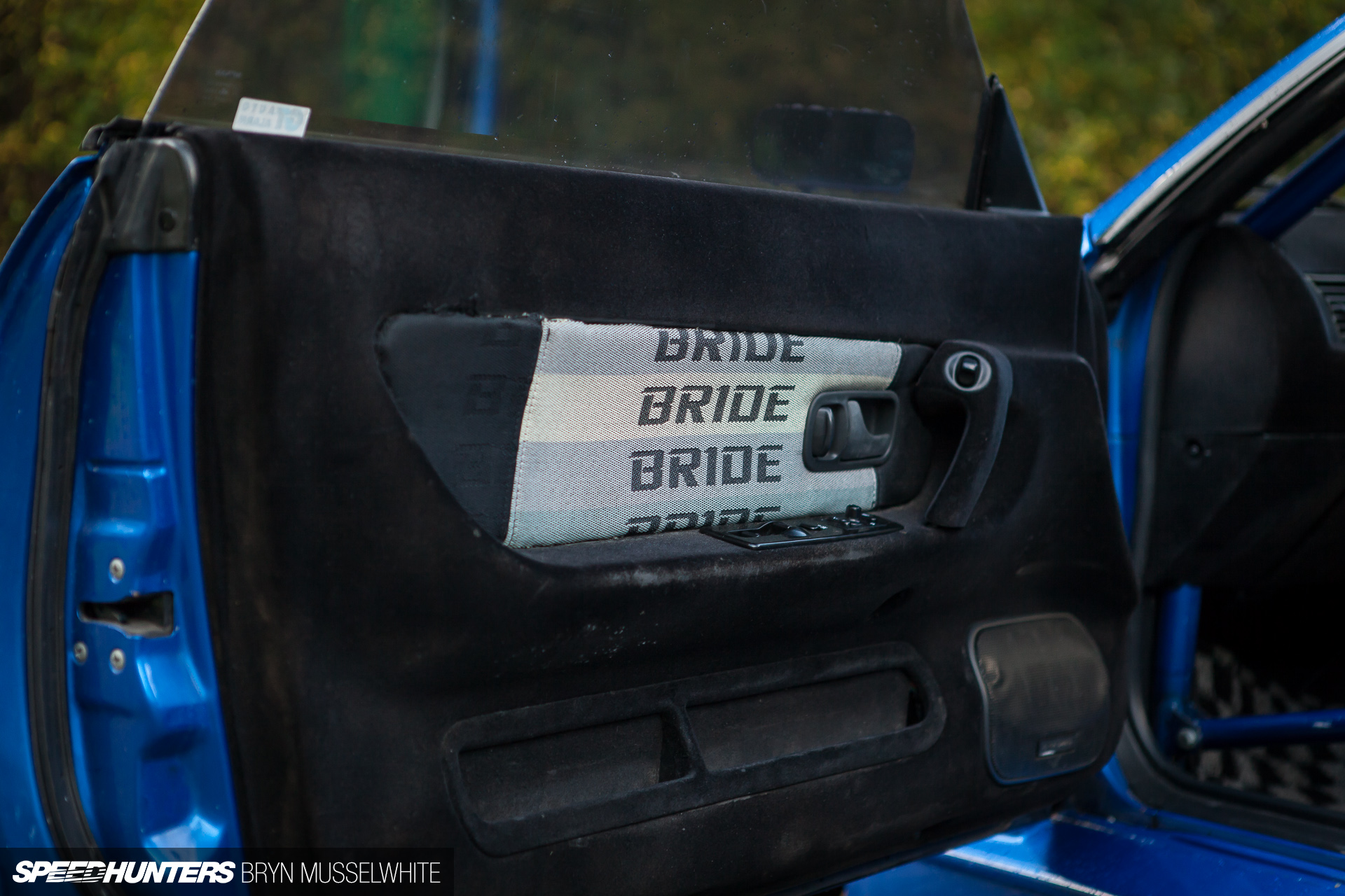 Paul Howard JDM Garage Bee R 324-14 - Speedhunters