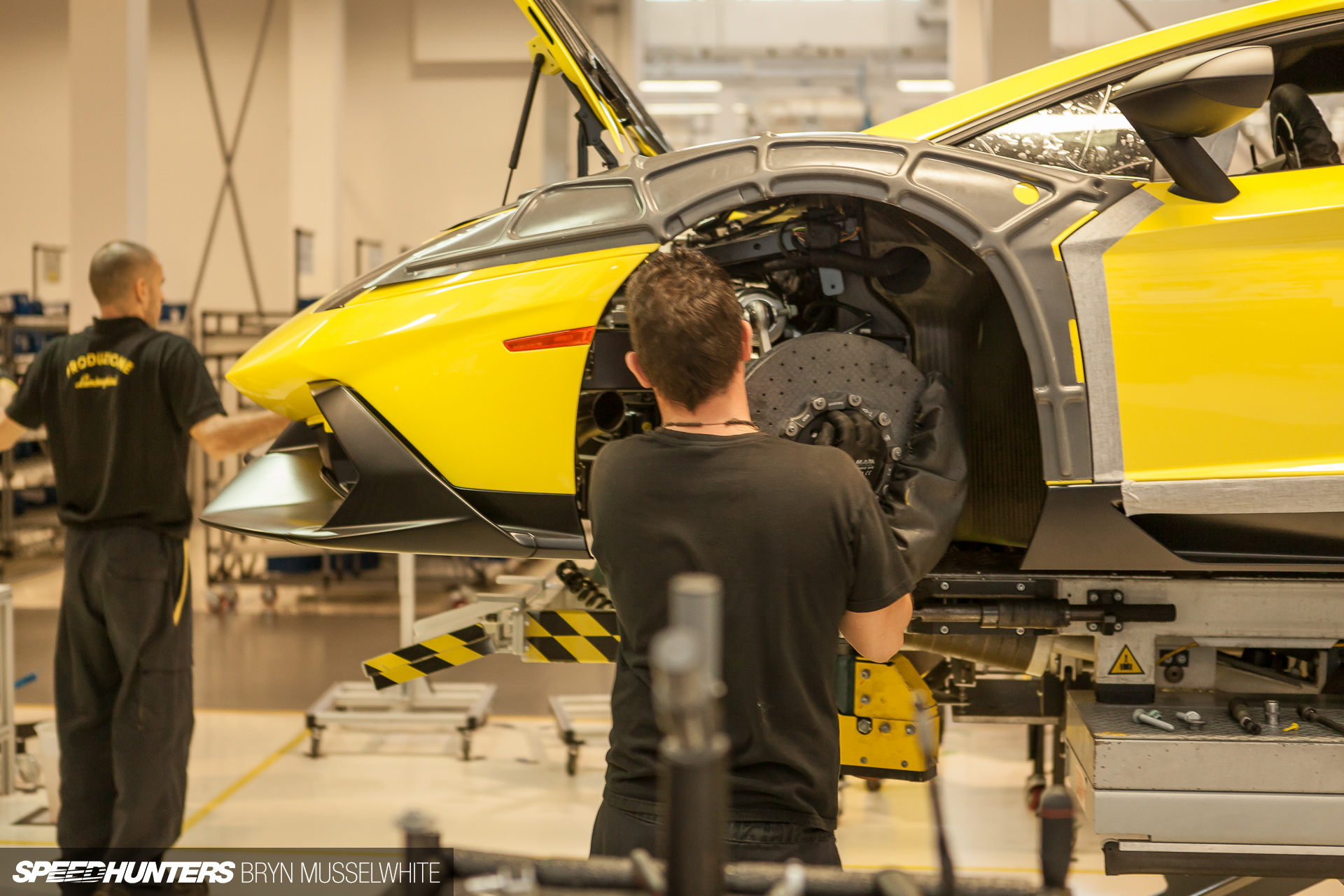 Lamborghini Factory Italy Aventador production line-25 - Speedhunters