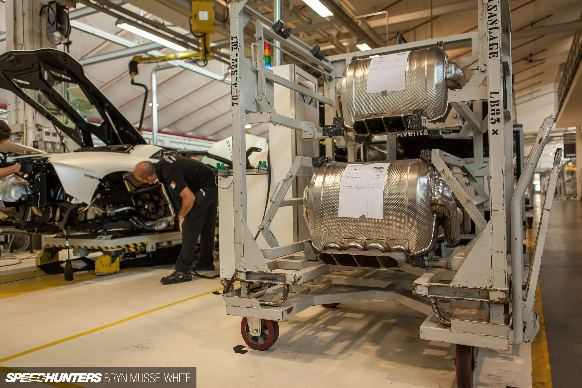 Lamborghini Factory Italy Aventador production line-30 - Speedhunters
