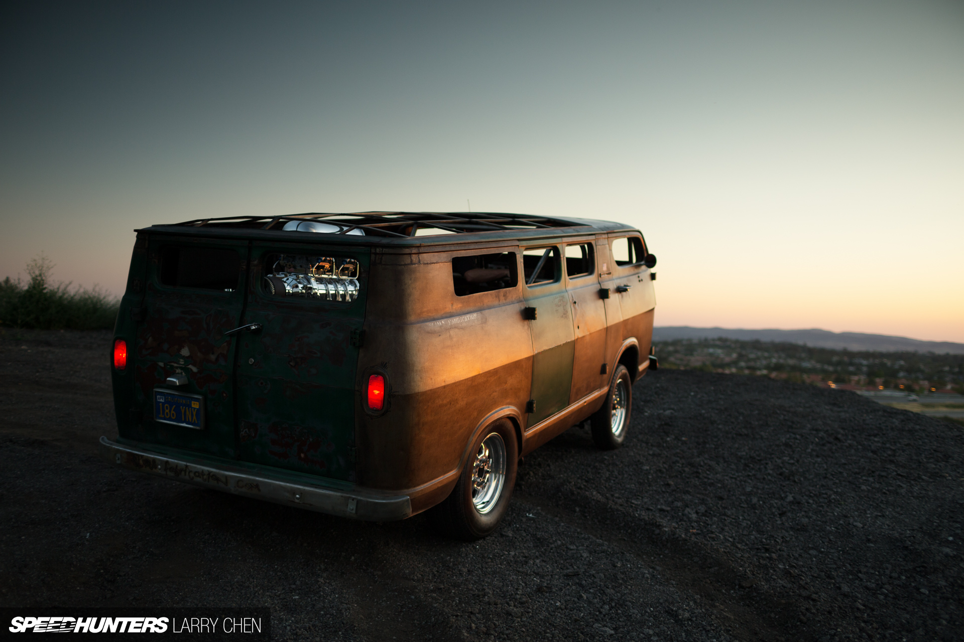 Larry_Chen_Speedhunters_wheelie_van-14 - Speedhunters