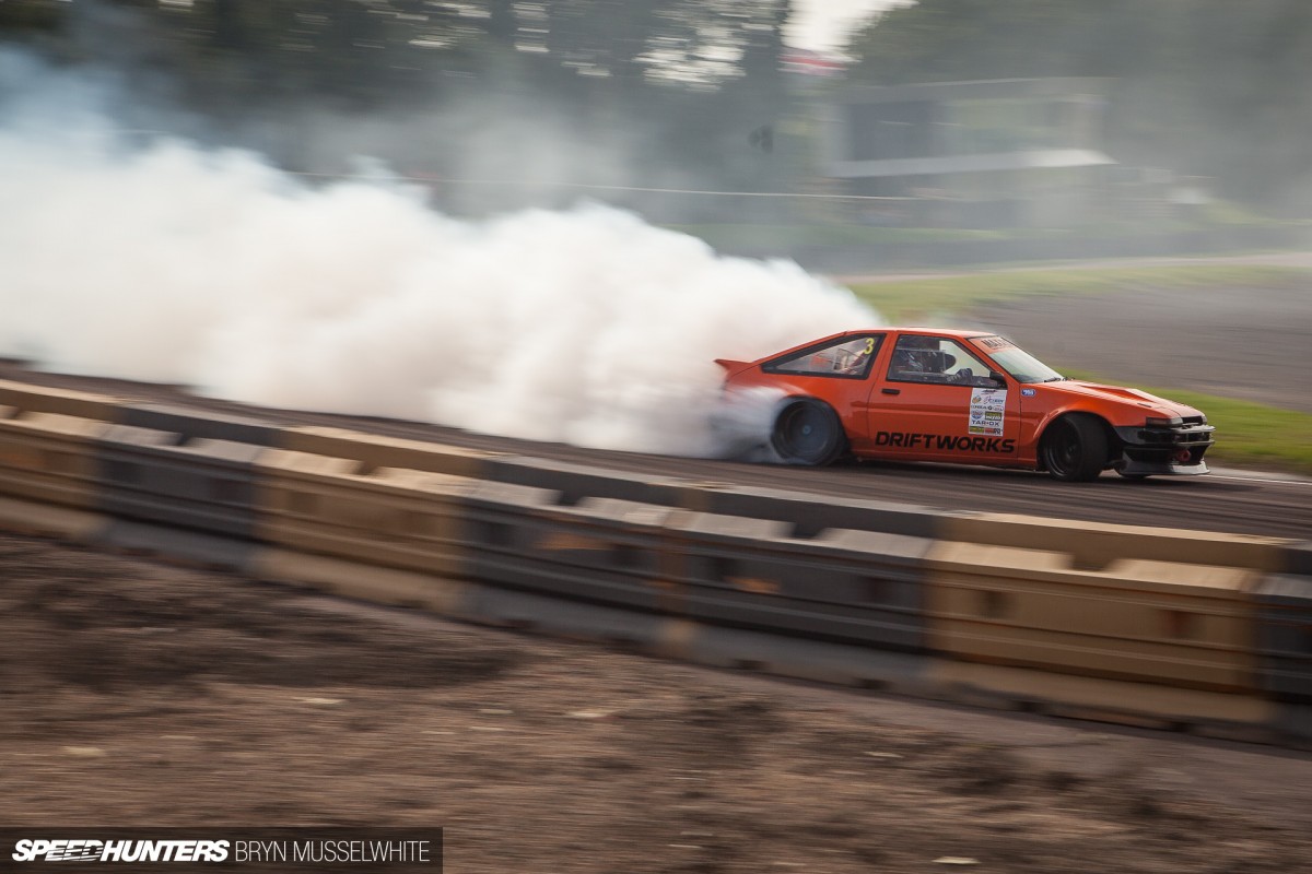 Driftworks AE86 V8 -1 - Speedhunters
