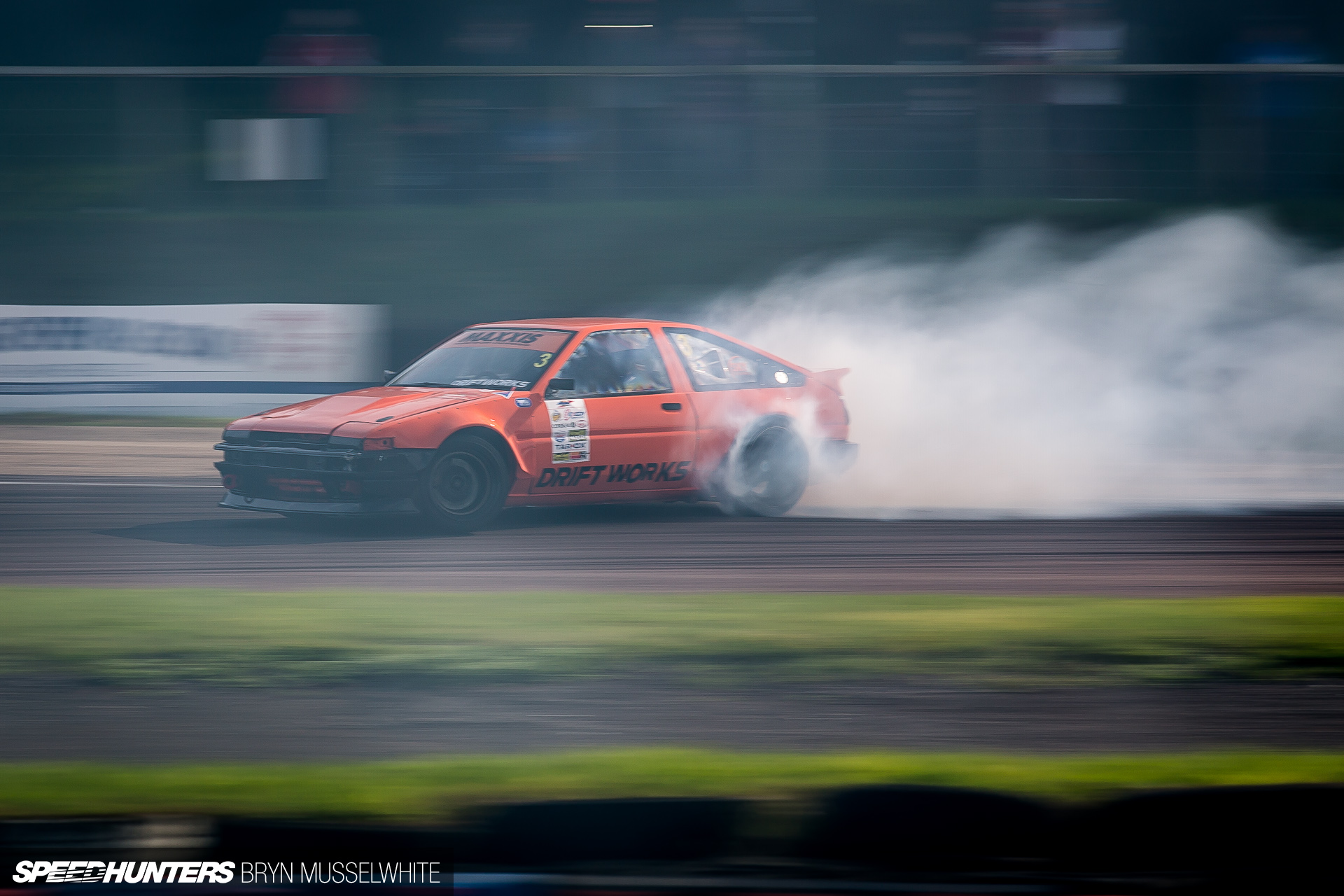 c Driftworks AE86 V8 -1 - Speedhunters