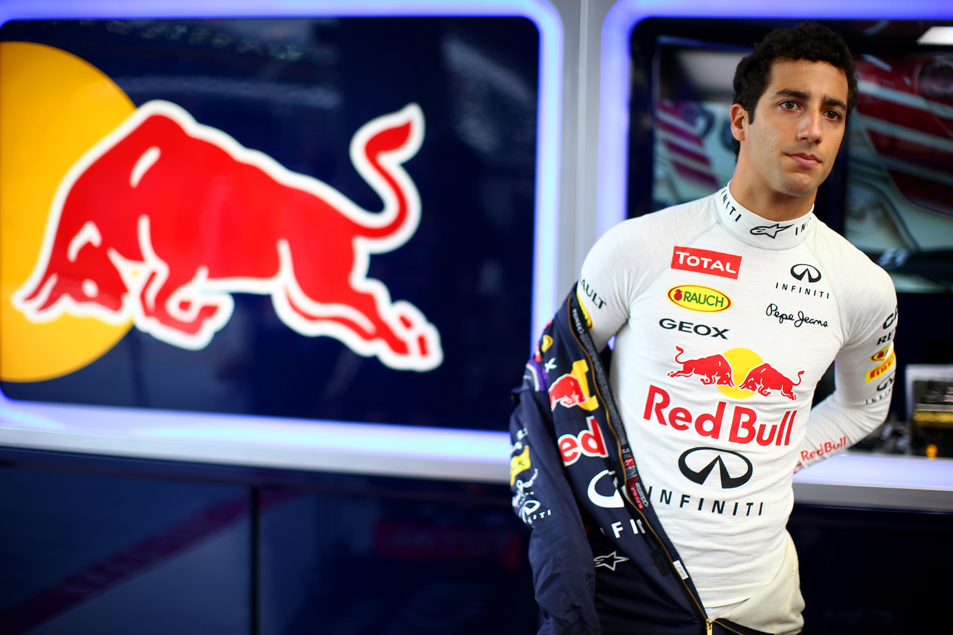 Daniel Ricciardo Answers Your Questions - Speedhunters