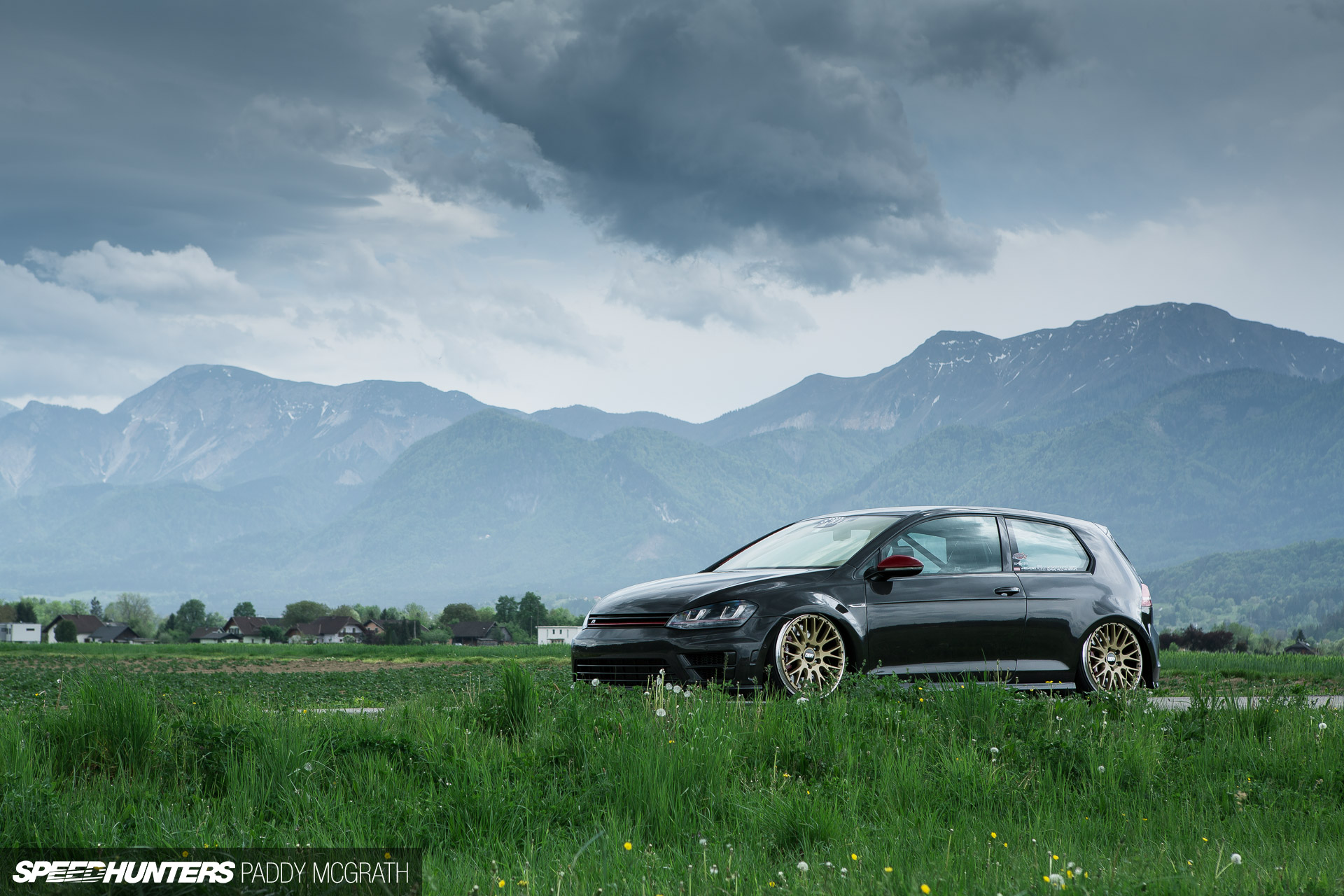 A Carbon-Covered & Static-Dropped Golf GTI - Speedhunters