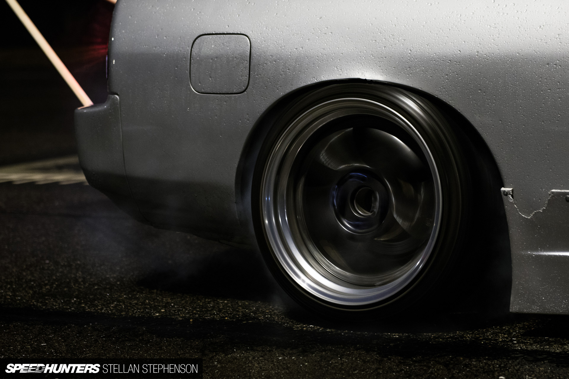 How To Make Smoke - Speedhunters