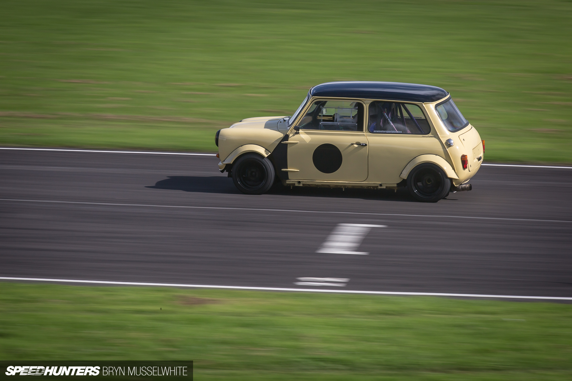 Small Scale Warfare: Honda Power Inside - Speedhunters