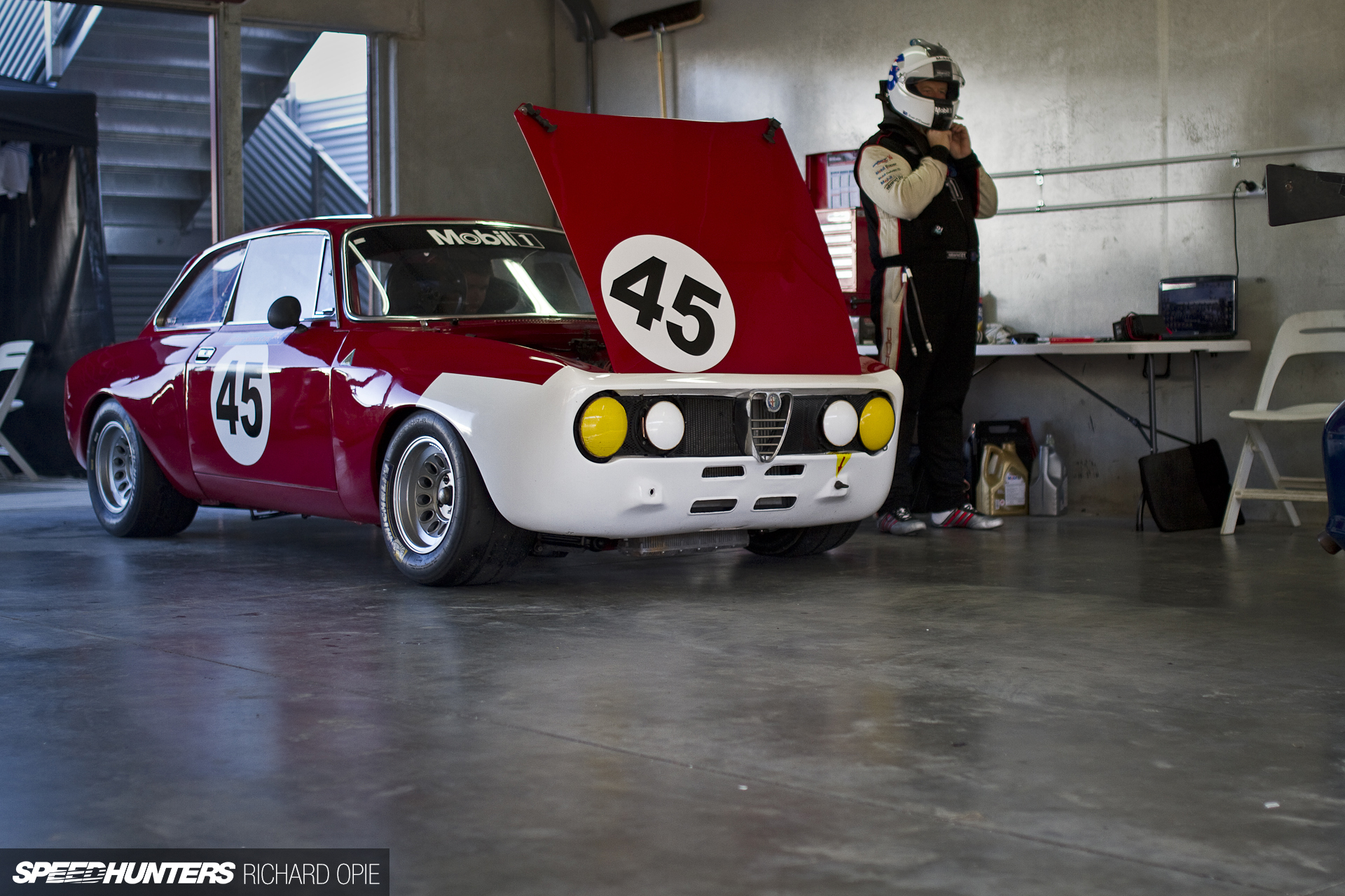 Celebrating Classics At The NZ Festival Of Motor Racing - Speedhunters