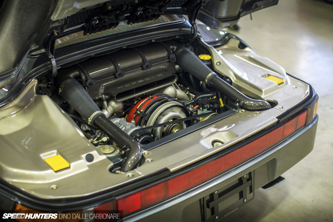 Porsche 959 Indulgence - Speedhunters