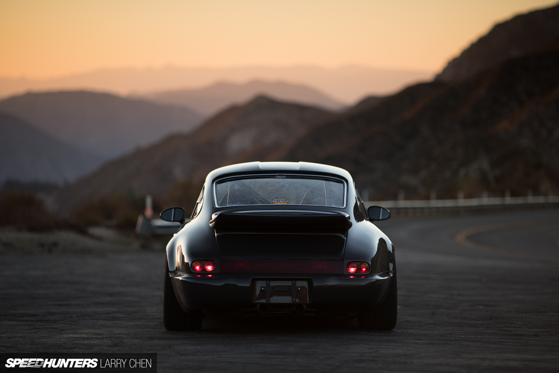 Larry_Chen_Speedhunters_Magnus_Walker_964-49 - Speedhunters
