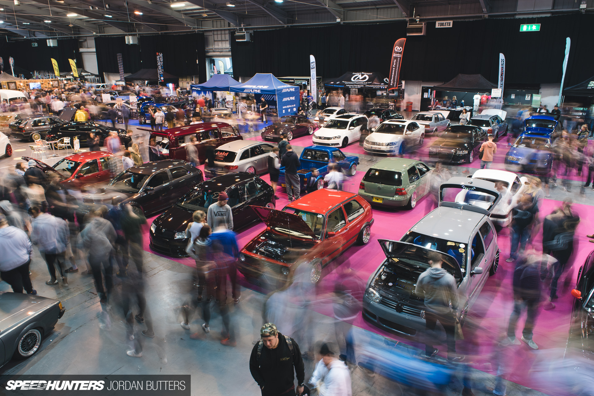 Ultimate Dubs: Setting The Scene For 2017 - Speedhunters